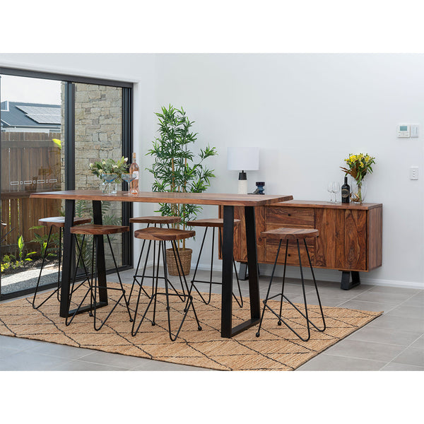 Bar Stools – MacLeod's Furniture